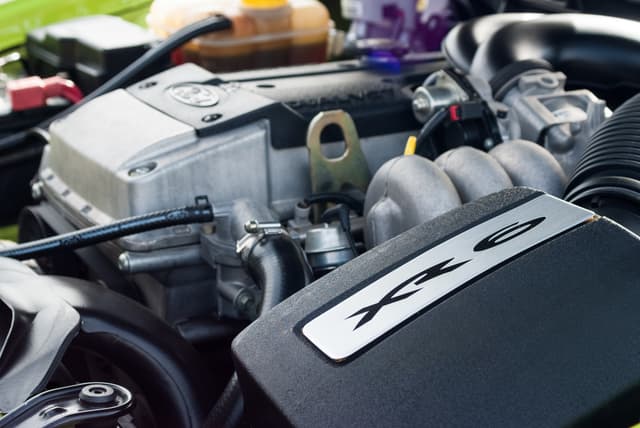 Engine Bay Detail - Cutting Edge Correction